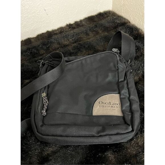 Overland equipment | Bags | Overland Equipment Crossbody Shoulder Bag ...